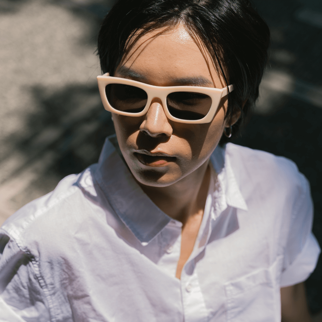 SQUARE – peculiareyewear